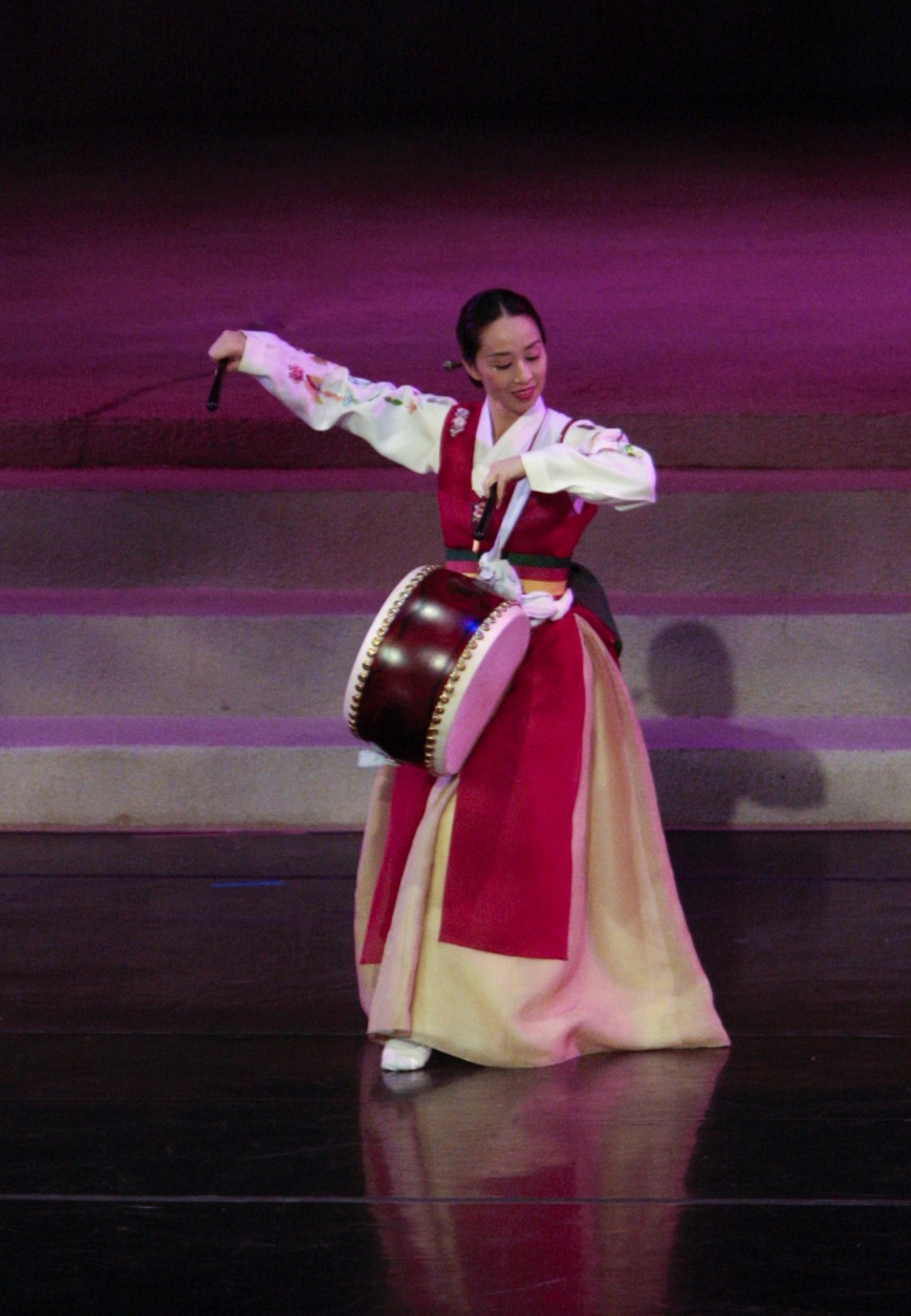 New Breath: Korean Dance Fusion at the Ford Amphitheatre : Korea.net ...