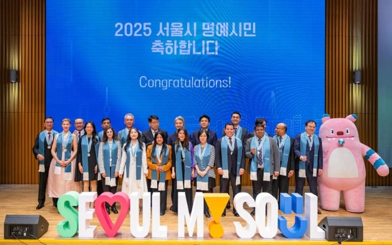 British expat named Seoul honorary citizen for promoting capital ...