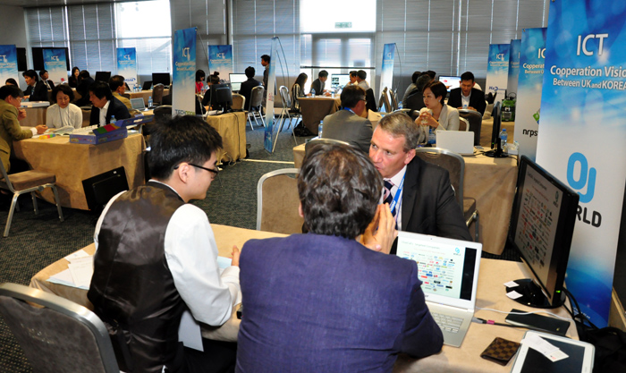 ICT firms advance into Europe : Korea.net : The official website of the ...