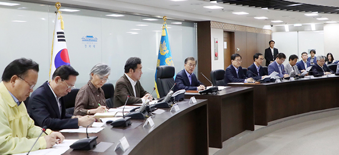 President Moon calls for new means against NK nuclear weapons : Korea ...